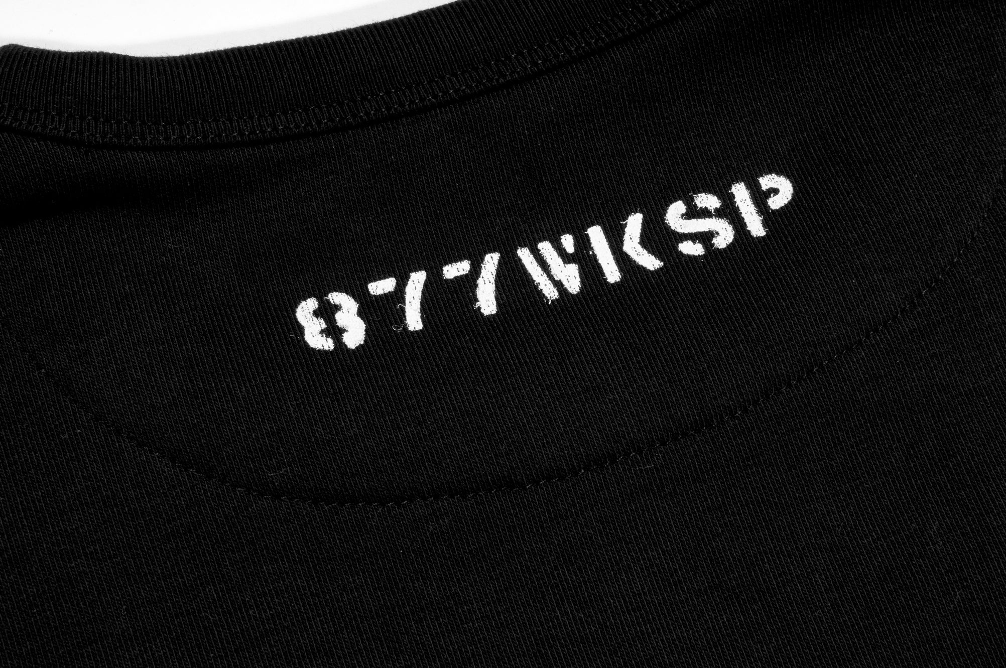 #199 - Men's sweater Beethoven – one of one– 877 Workshop